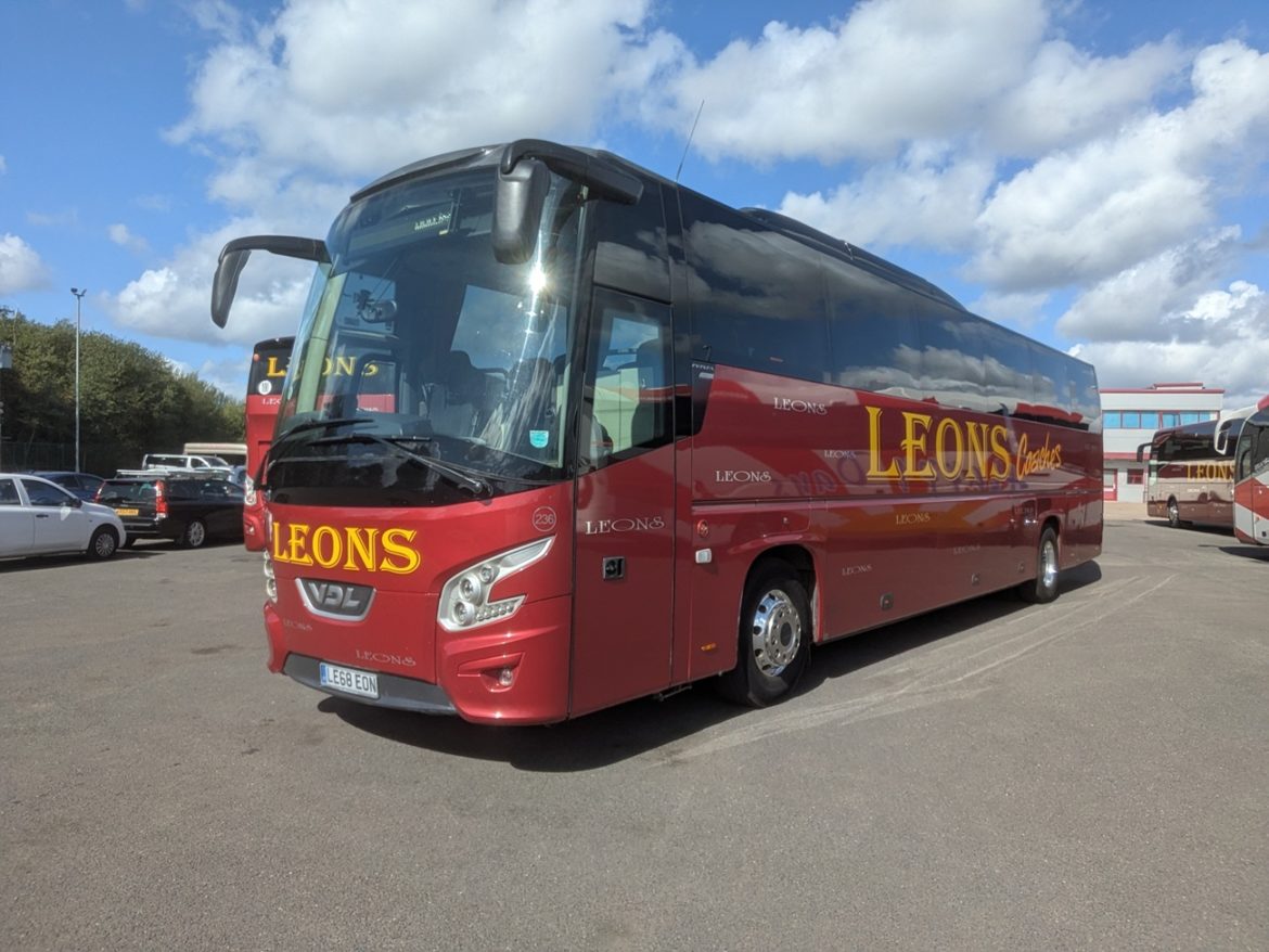 2018 (68) VDL FHD2 129.370 Futura II 53 / 57 Seat Executive Coach ...