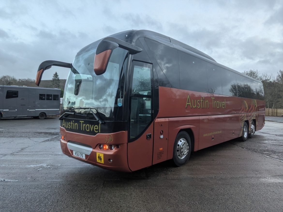 2017 (17) Neoplan P20 Tourliner 53 Seat Executive Coach | Odyssey Coach ...